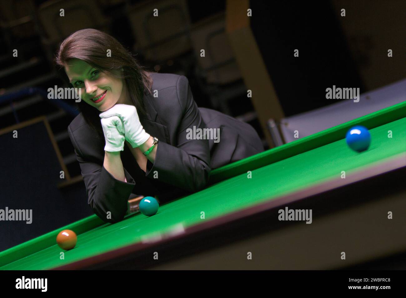Michaela tabb snooker referee Banque de photographies et d’images à ...