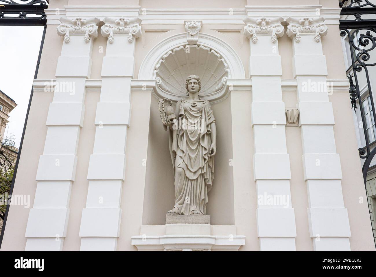 Athéna déesse grecque Banque de photographies et d’images à haute ...