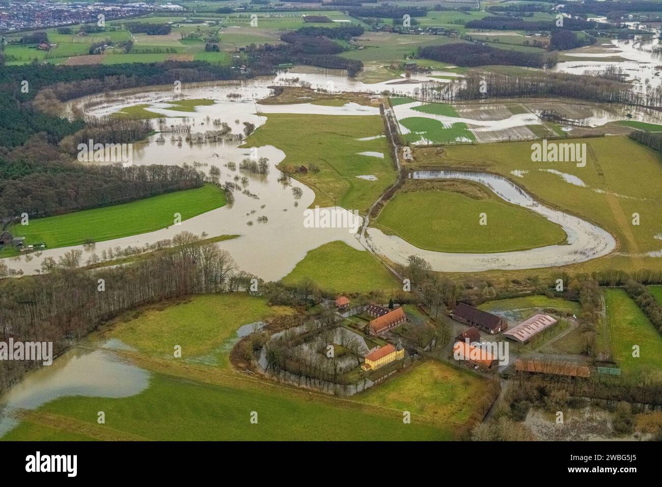 Luftbild vom Hochwasser der Lippe, Weihnachtshochwasser 2023, Fluss ...