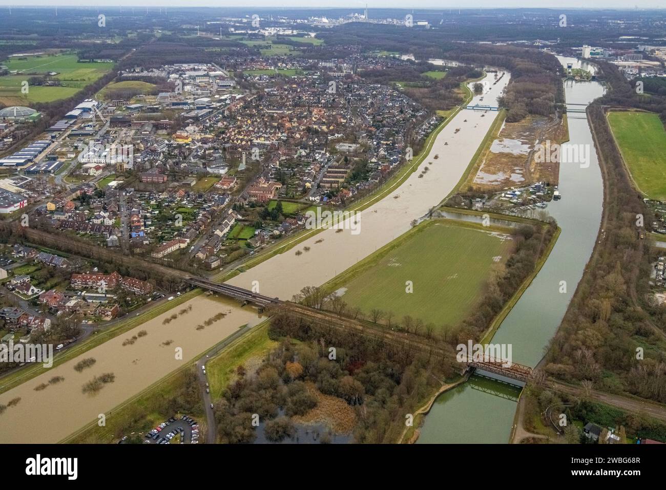 Luftbild vom Hochwasser der Lippe, Weihnachtshochwasser 2023, Fluss ...