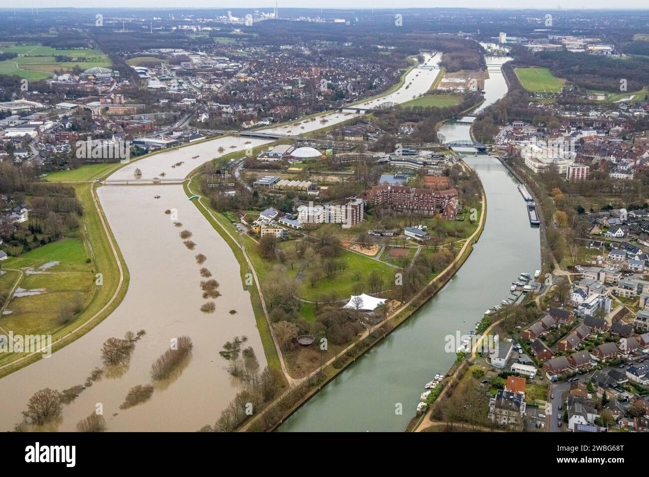 Luftbild vom Hochwasser der Lippe, Weihnachtshochwasser 2023, Fluss ...