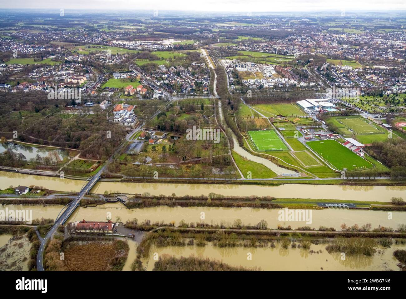 Luftbild vom Hochwasser der Lippe, Weihnachtshochwasser 2023, Fluss ...