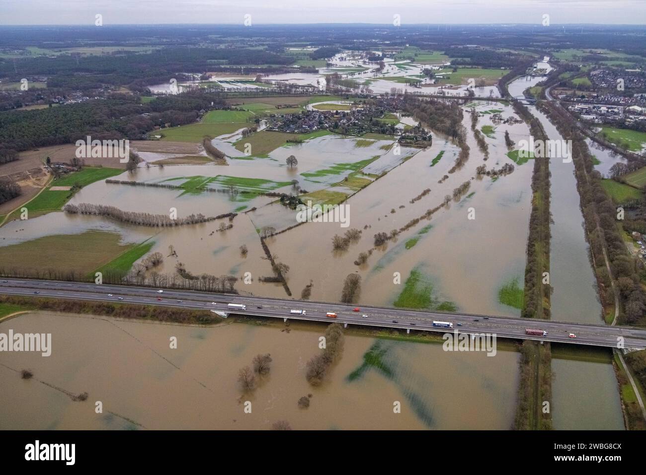 Luftbild vom Hochwasser der Lippe, Weihnachtshochwasser 2023, Fluss ...