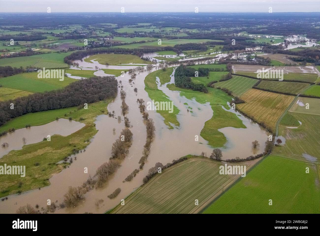 Luftbild vom Hochwasser der Lippe, Weihnachtshochwasser 2023, Fluss ...