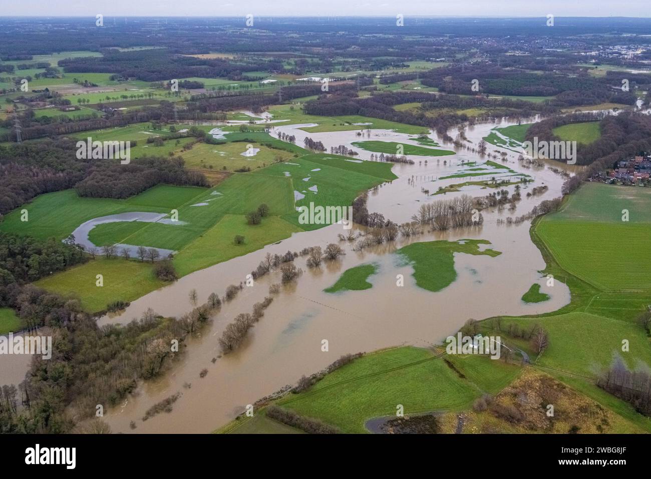 Luftbild vom Hochwasser der Lippe, Weihnachtshochwasser 2023, Fluss ...