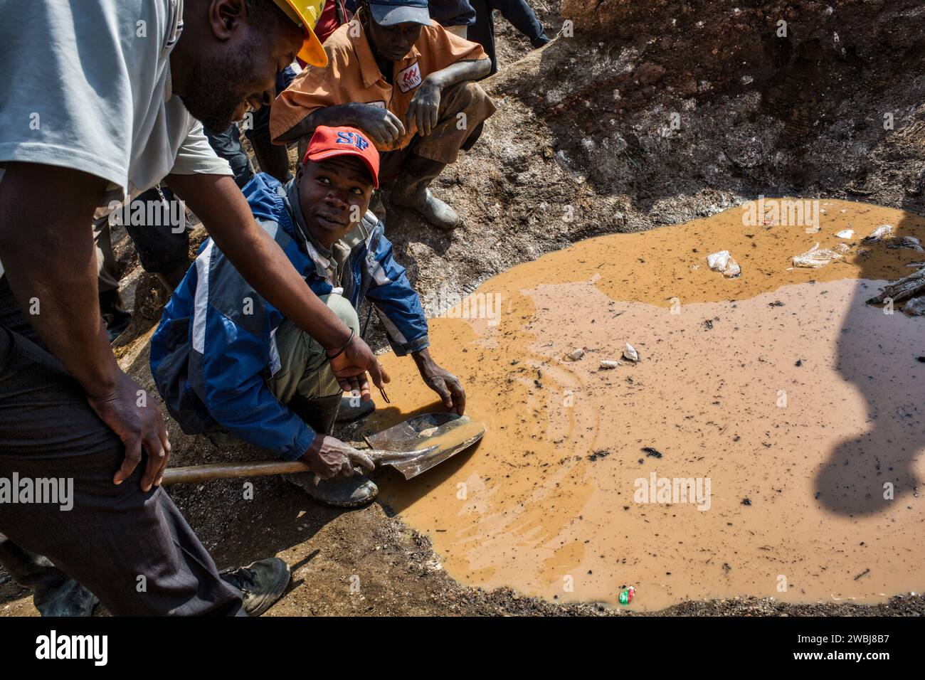 Coltan en afrique Banque de photographies et d’images à haute ...