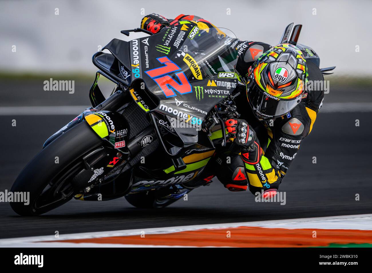 Pilote MotoGP italien nr. 12 Marco Bezzechi s'entraîne au Test 2024 de ...