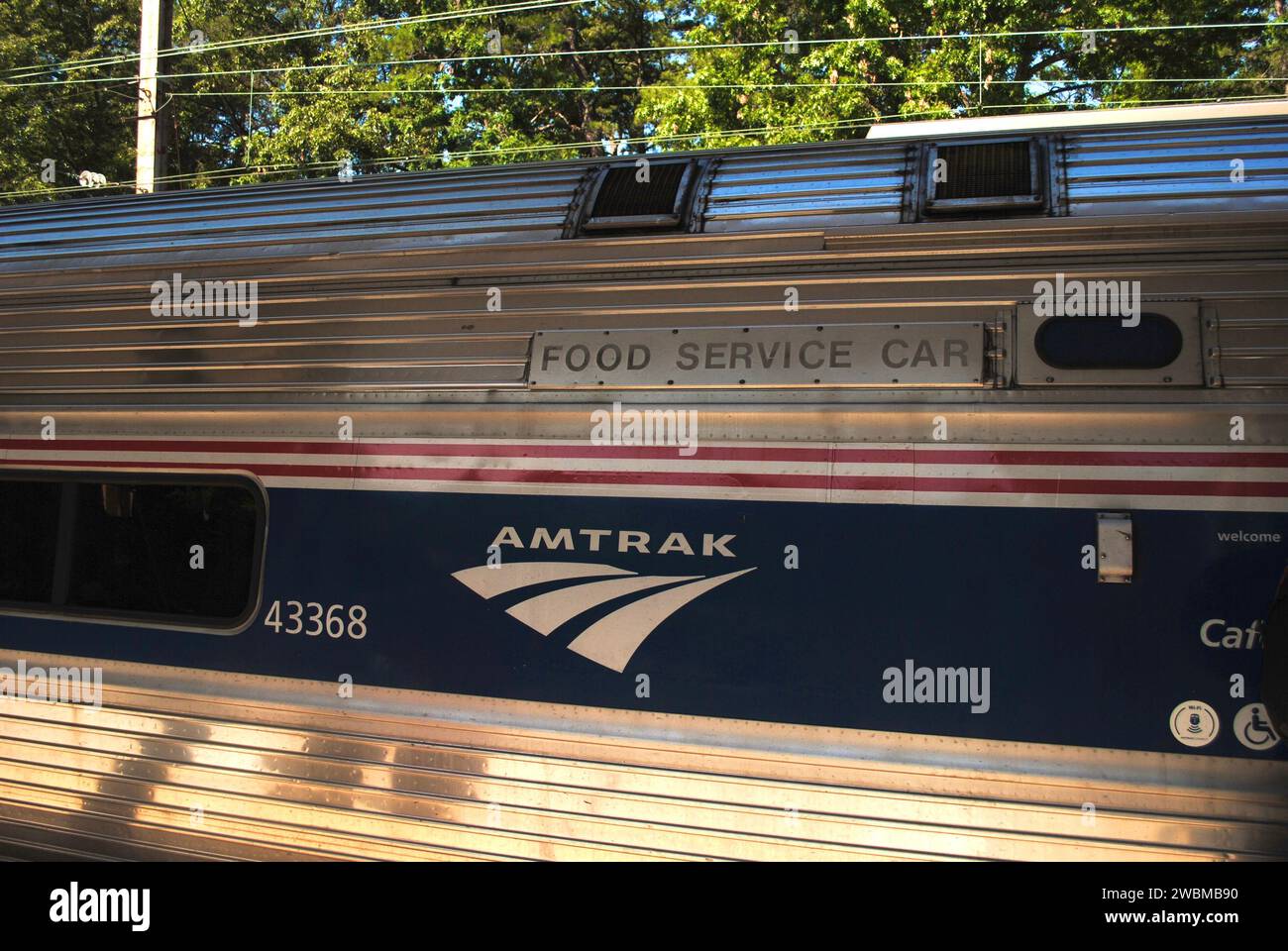 Amtrak northeast regional train Banque de photographies et d’images à haute résolution - Alamy