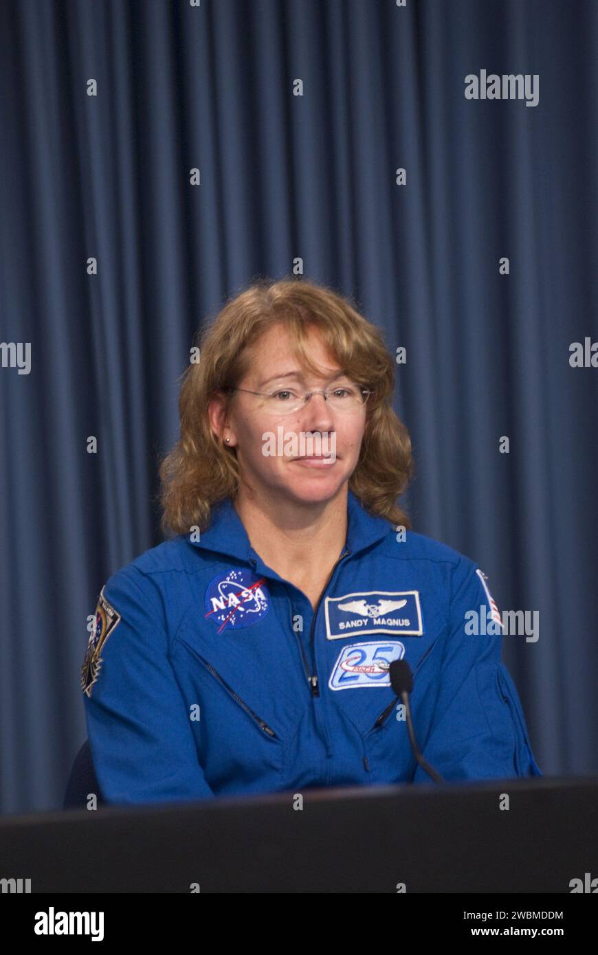 CAP CANAVERAL, Floride. -- l'équipage du STS-135 de la navette spatiale ...