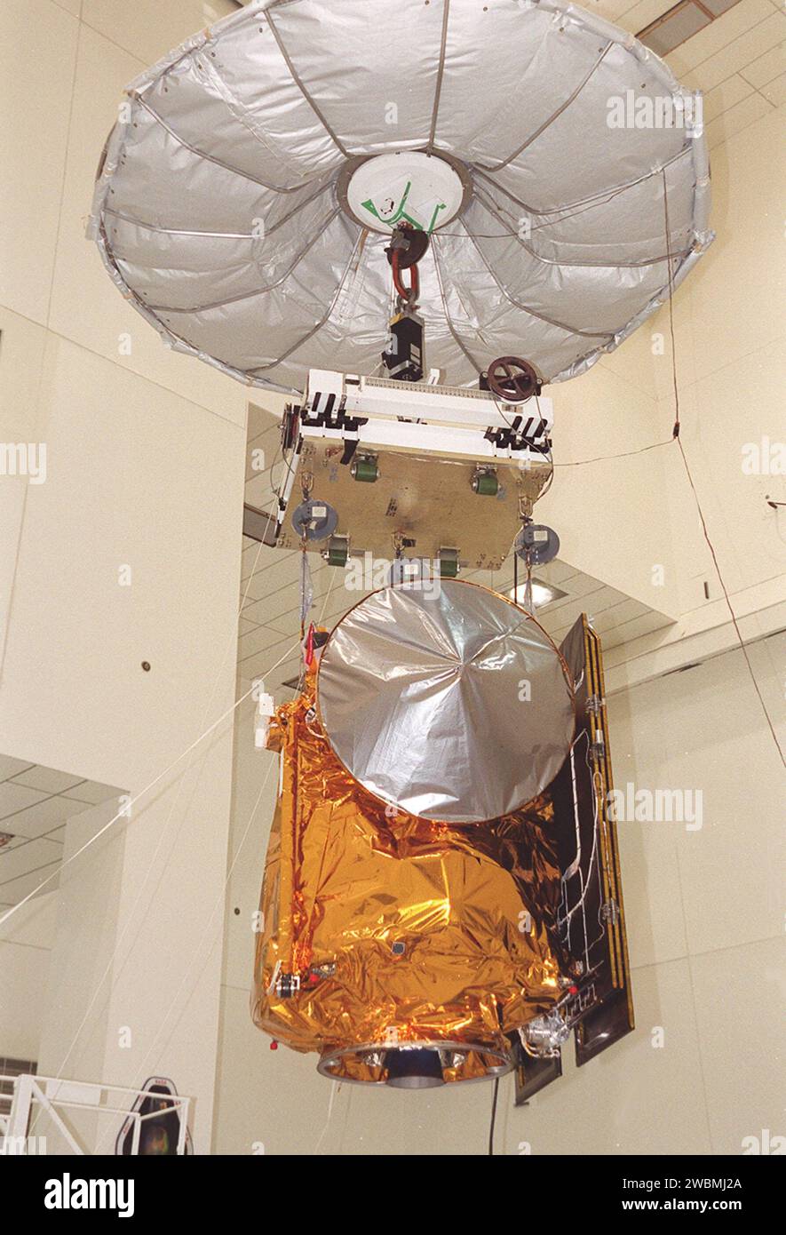 Dans le Space Assembly and encapsulation Facility 2, le Mars Odyssey ...