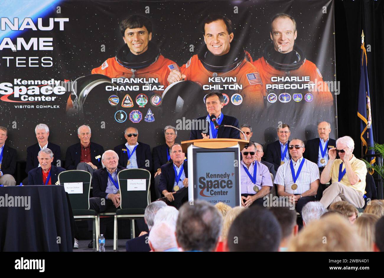 CAP CANAVERAL, Floride. – Au Kennedy Space Center Visitor Complex de la ...