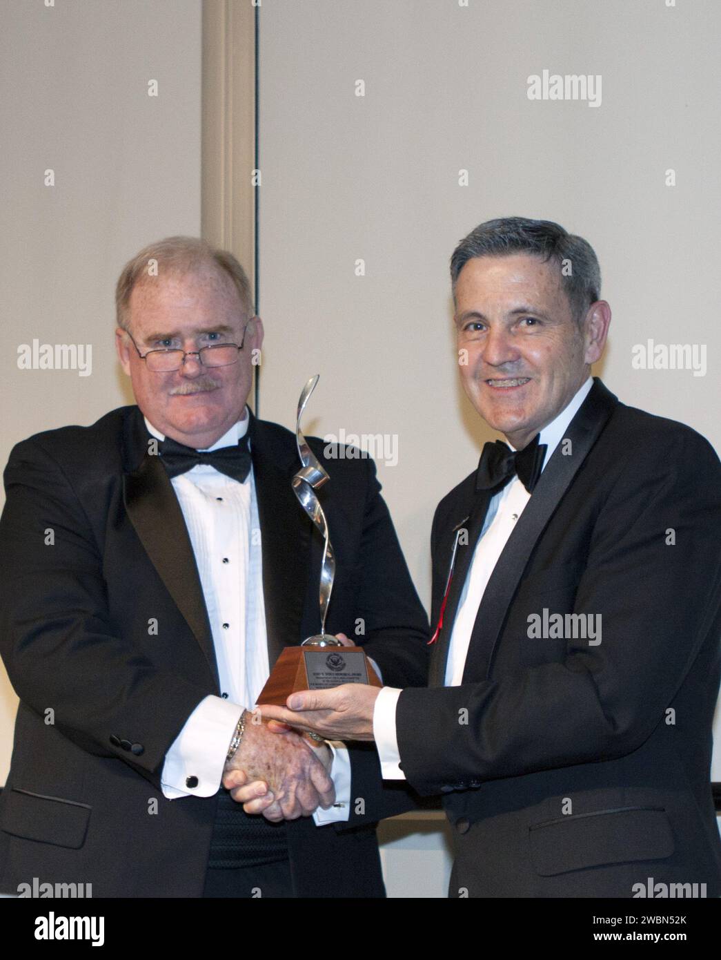 CAP CANAVERAL, Floride. – Au Kennedy Space Center Visitor Complex de la ...