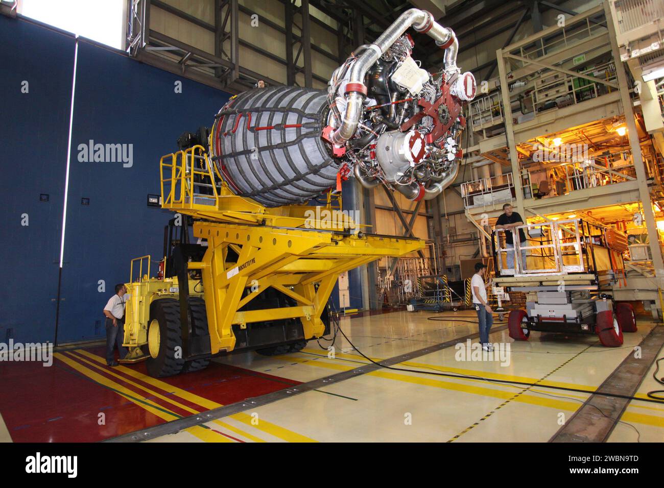 CAP CANAVERAL, Floride. - Dans la baie 3 de l'installation de ...