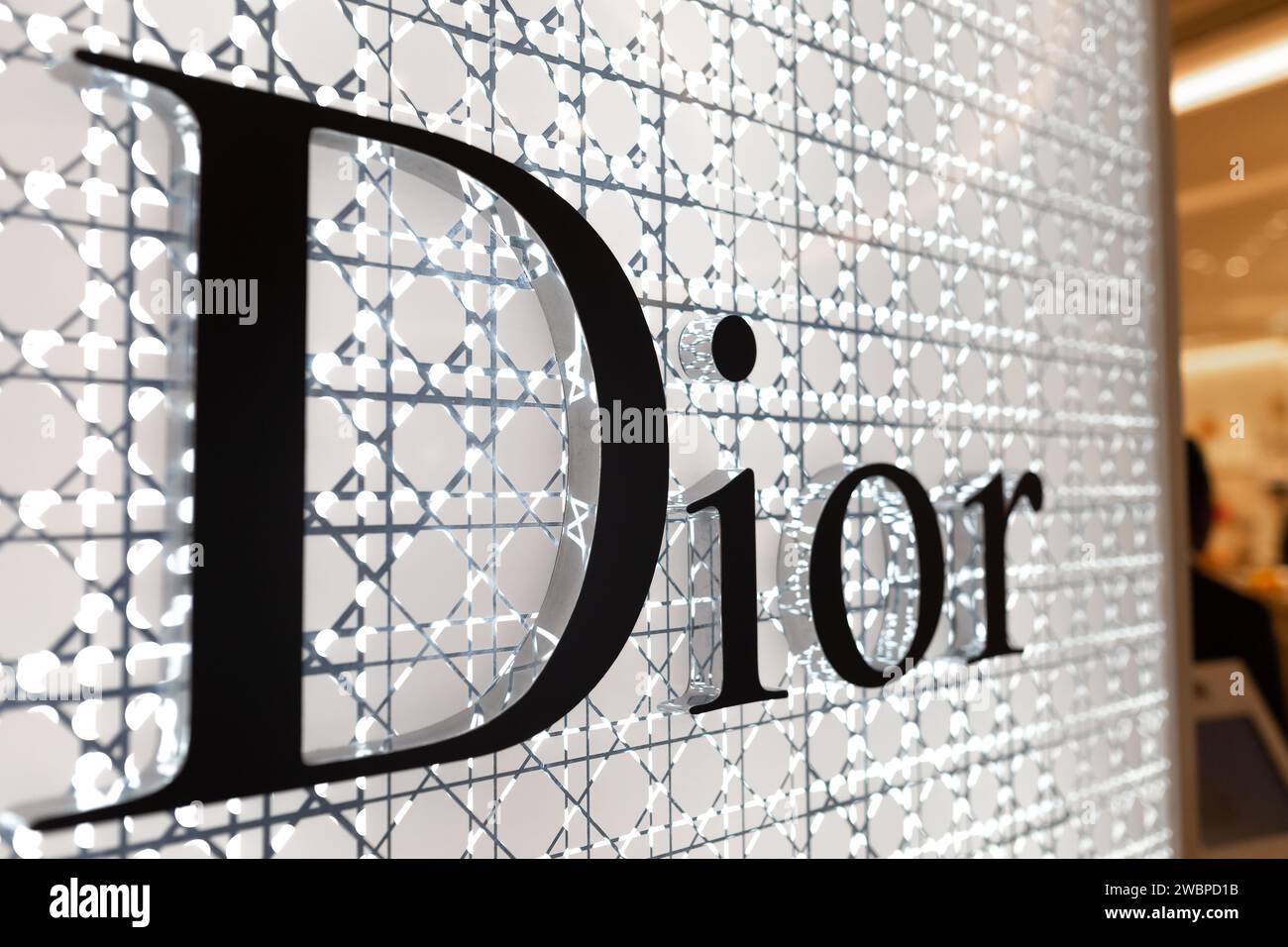Dior logo Banque de photographies et d’images à haute résolution - Alamy