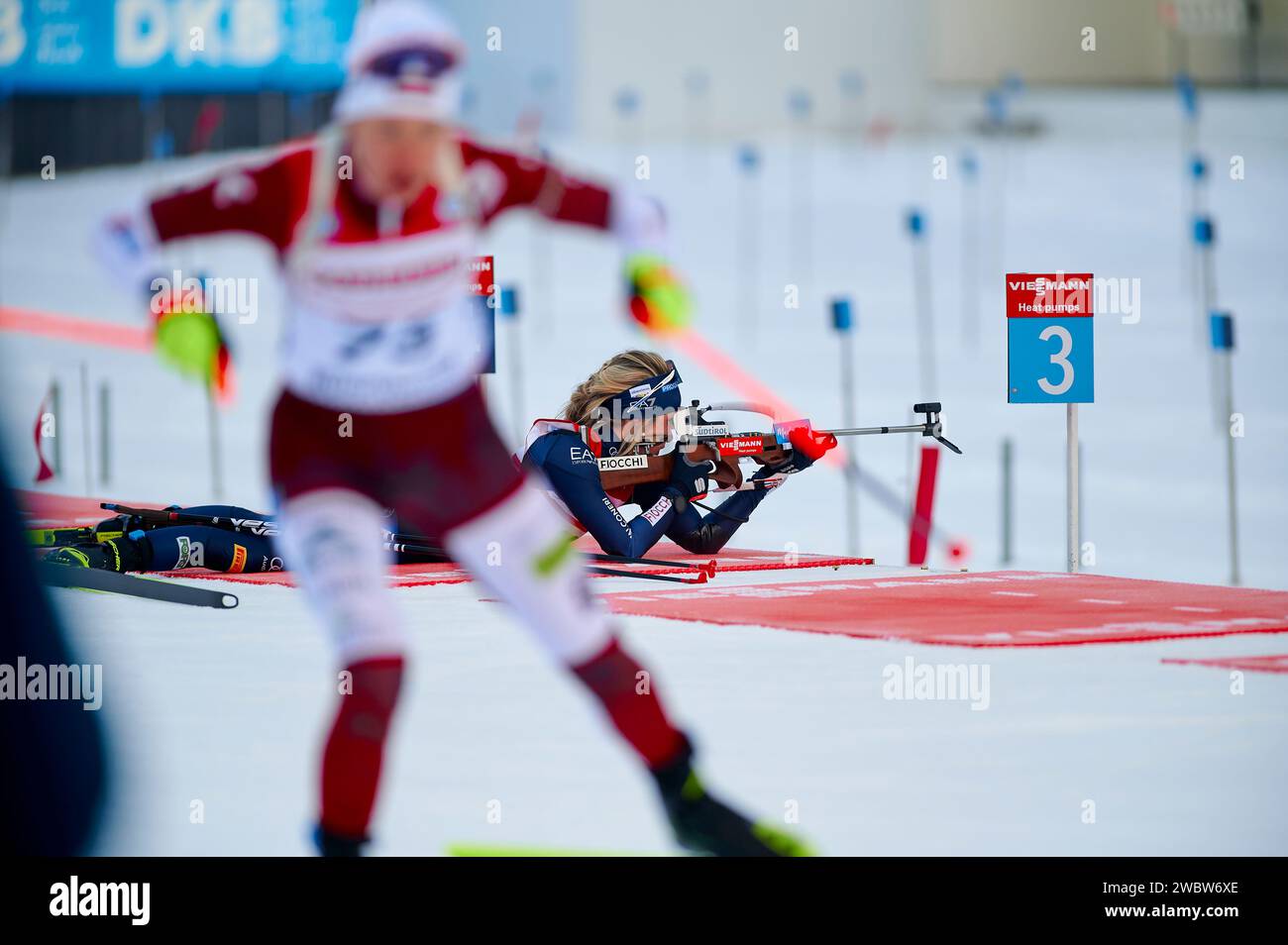 RUHPOLDING, ALLEMAGNE - 12 JANVIER 2024 : AUCHENTALLER Hannah, sprint ...