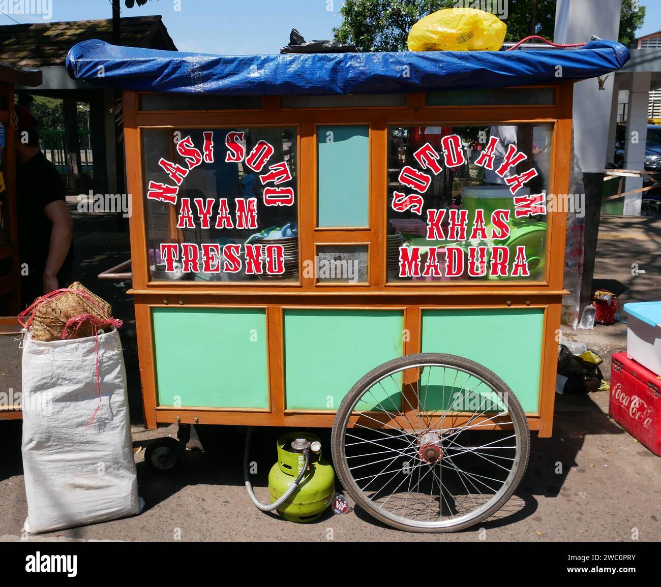Indonesian Street Food Cart ou Gerobak, un chariot à pousser ...