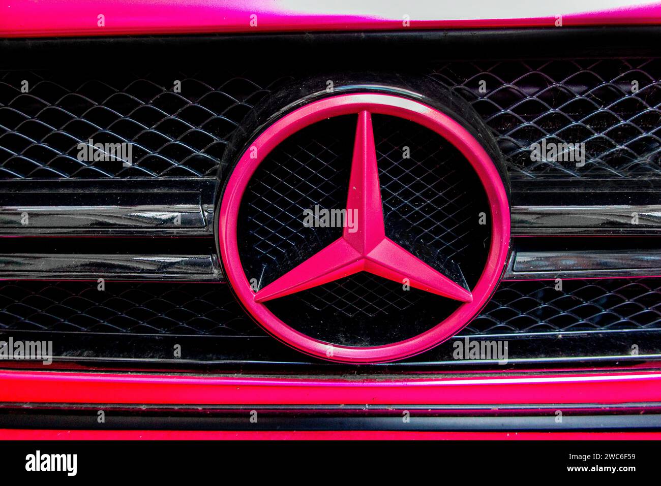 Pink lady logo Banque de photographies et d’images à haute résolution ...