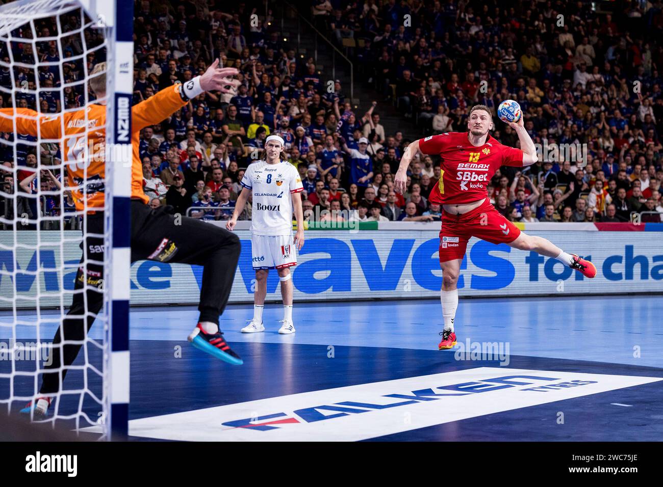 Mirko radovic Banque de photographies et d’images à haute résolution ...