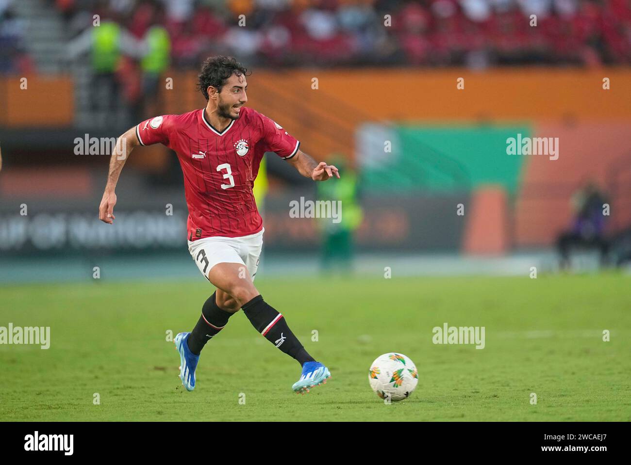 14 2024 janvier : Mohamed Hany Gamal Eldemerdash (Egypte) contrôle le ballon lors d'un match de ...