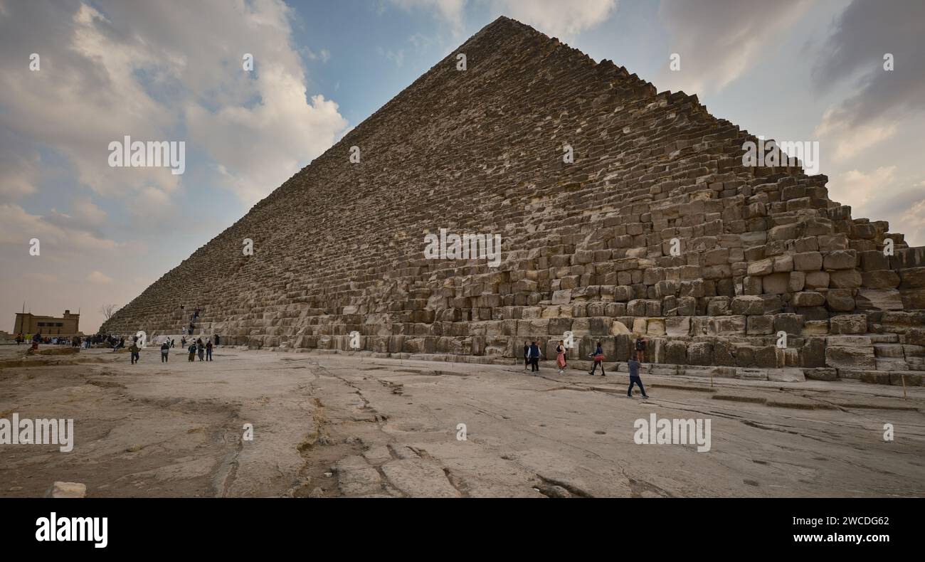Le complexe pyramidal de Gizeh (nécropole de Gizeh) photo de l'après ...