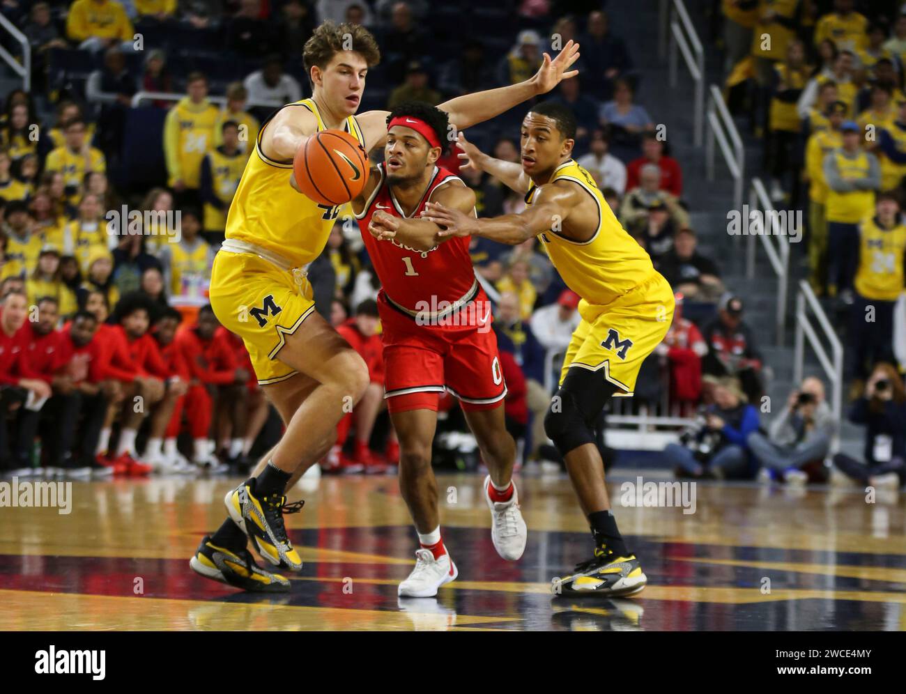 ANN ARBOR, MI - JANUARY 15: Ohio State Buckeyes guard Roddy Gayle Jr ...