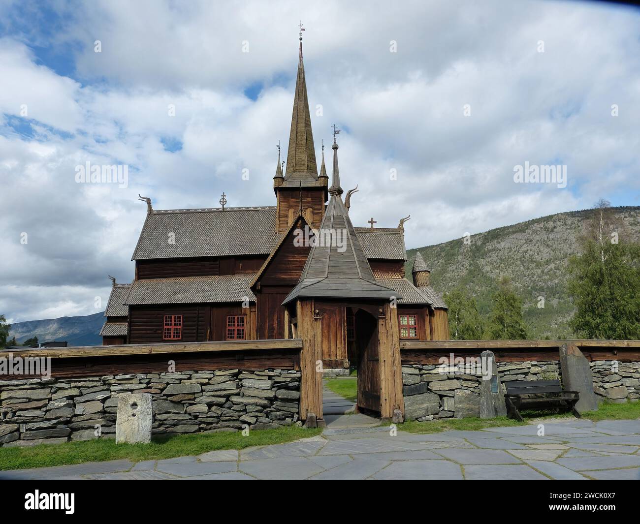 Lom norway Banque de photographies et d’images à haute résolution - Alamy