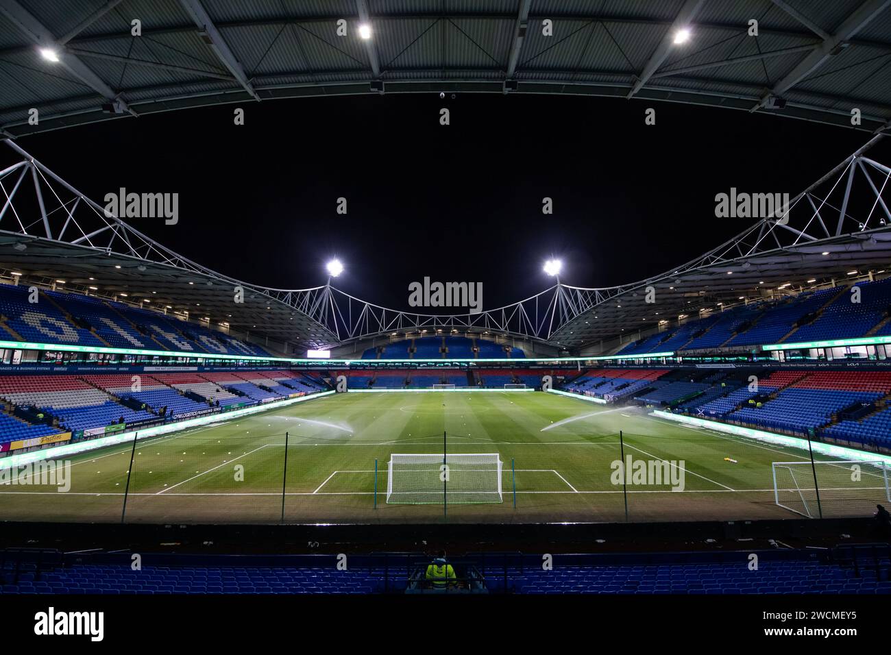 Vue d'ensemble du Toughsheet Community Stadium, domicile des Bolton ...