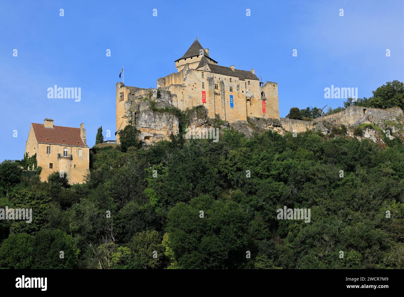 La forteresse médiévale du Château de Castelnaud (13e-14e siècles) en ...