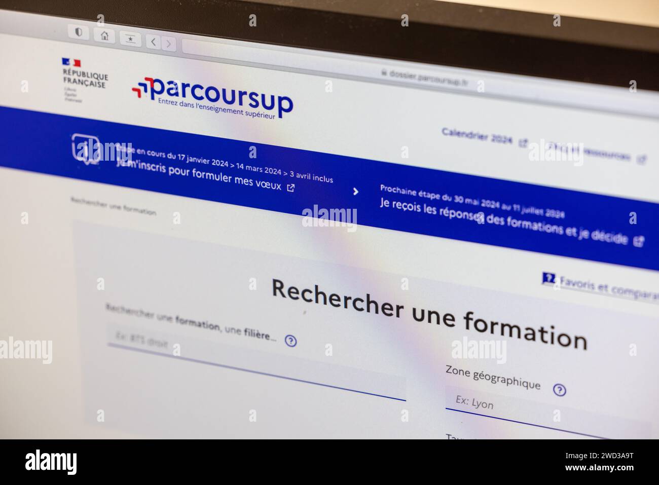 Paris, France - 18 janvier 2024 : Parcoursup est la plate-forme nationale d'admission aux cours ...