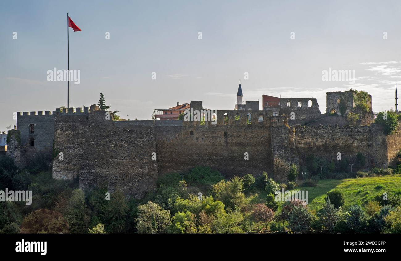 Trabzon castle Banque de photographies et d’images à haute résolution ...