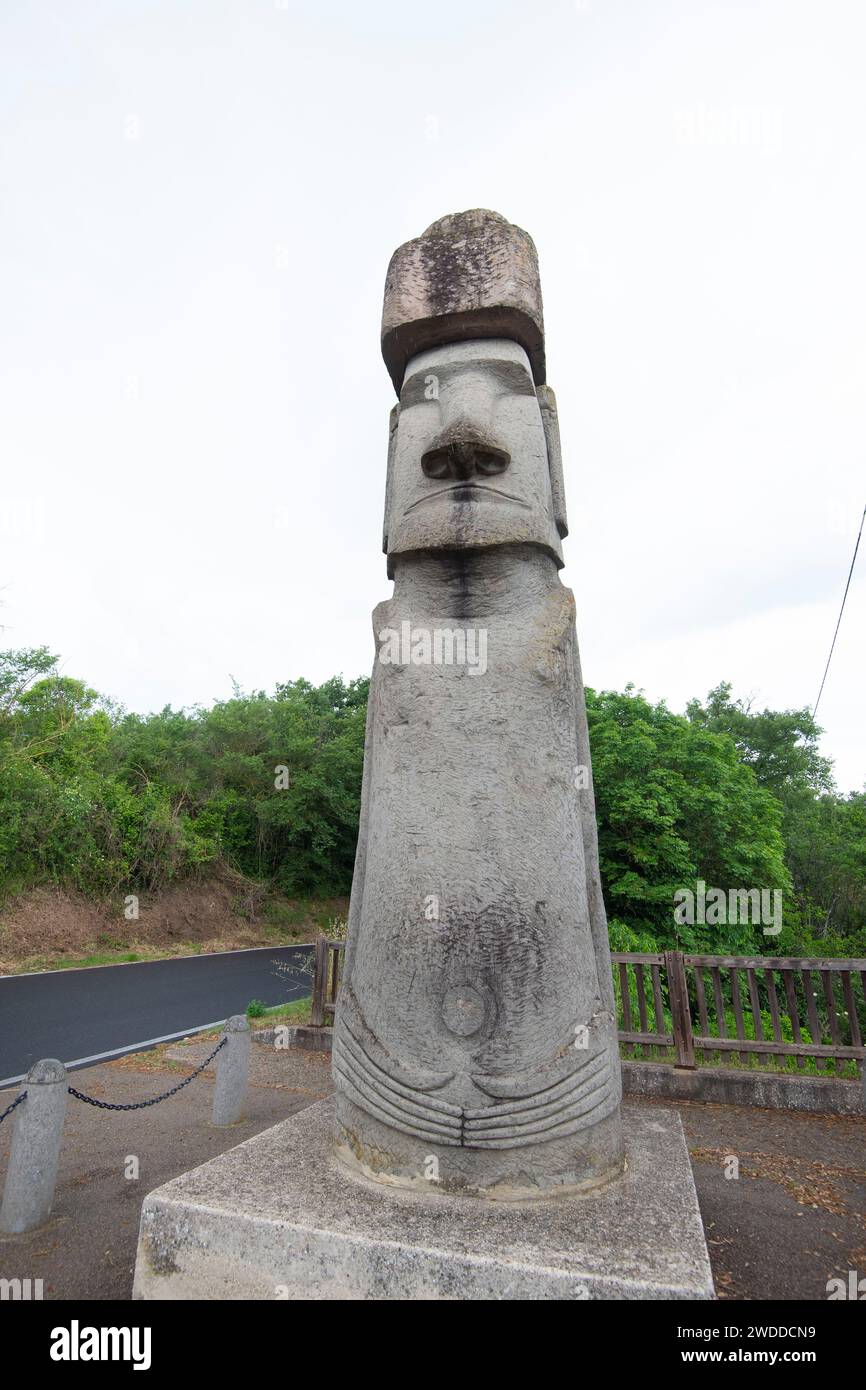Moai statue Banque de photographies et d’images à haute résolution - Alamy