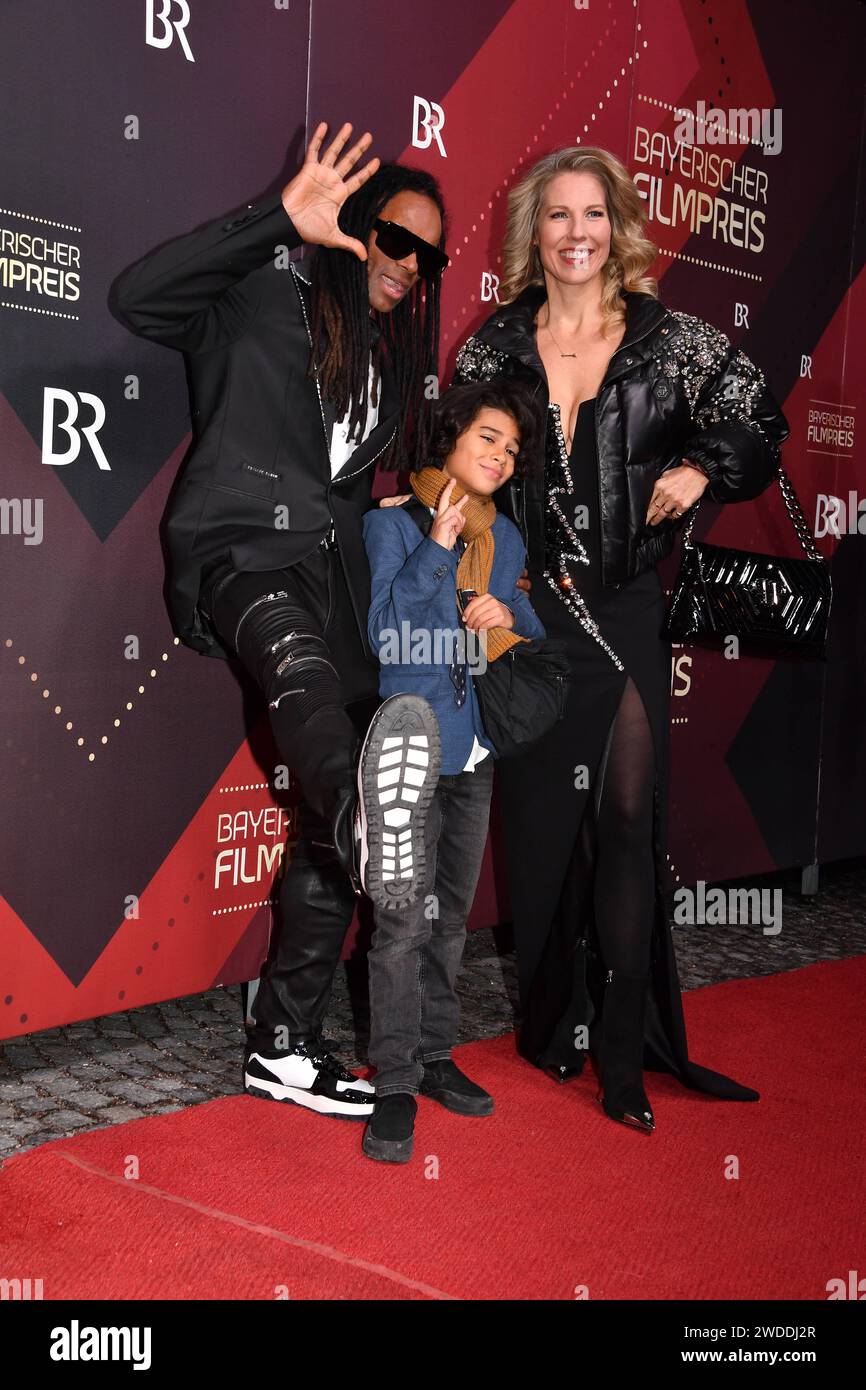 FAB Morvan, Stella und Sohn Sacha / Verleihung des Bayerischen ...