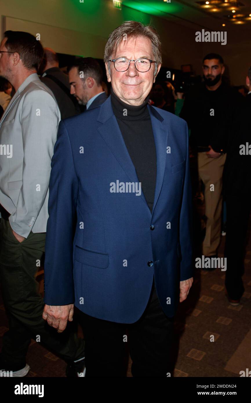 Public Viewing - ICH bin ein Star Holt mich hier raus Arno Funke beim ...