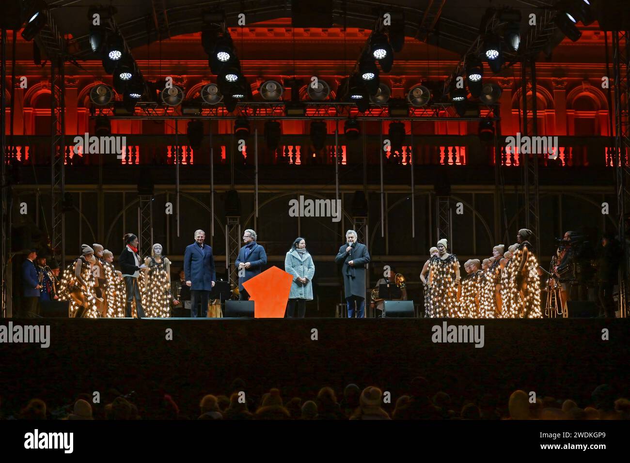 Eröffnungsfeierlichkeiten zum Kulturhauptstadtjahr Salzkammergut 2024 ...