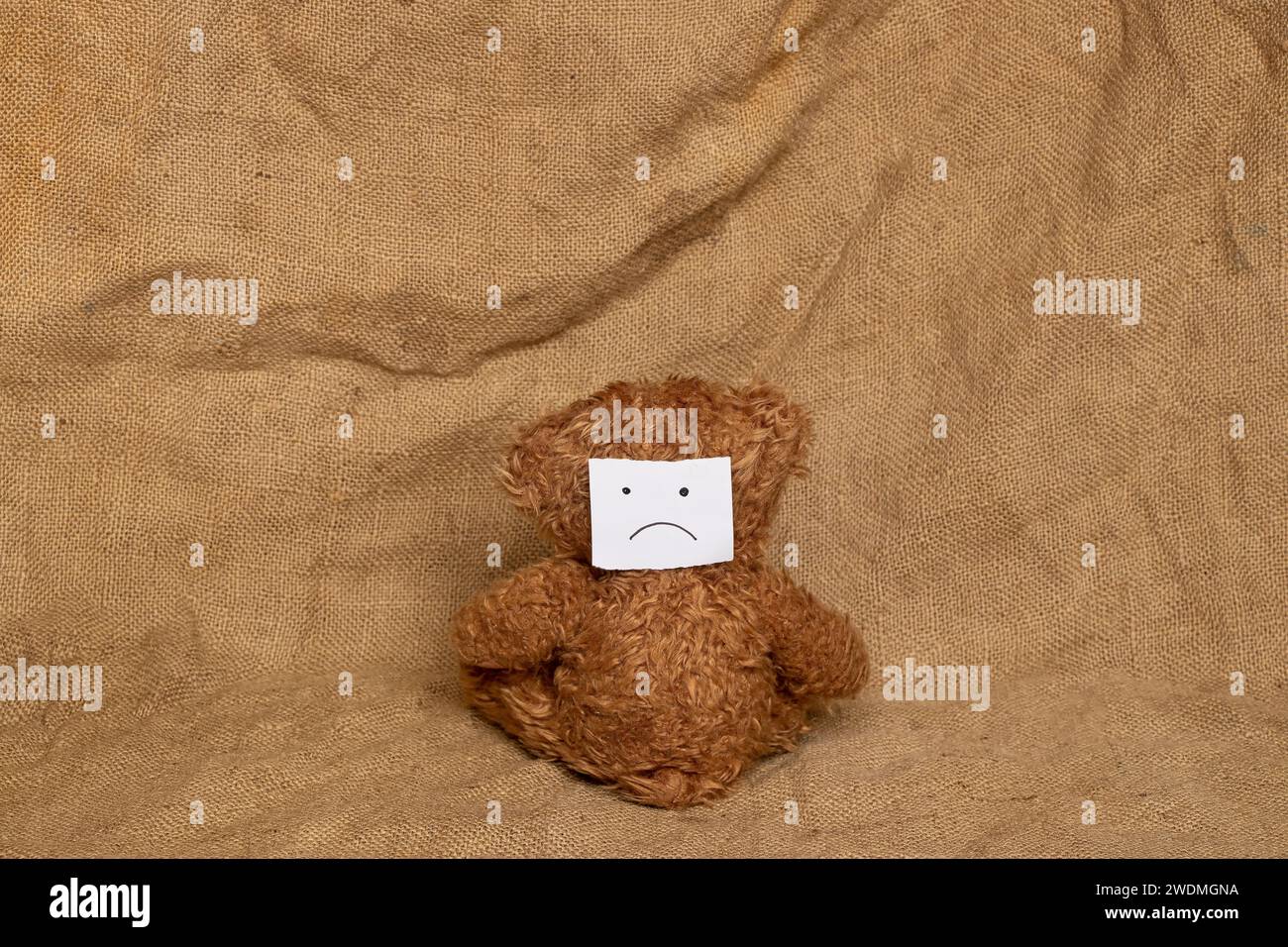 Smiley bear Banque de photographies et d’images à haute résolution - Alamy