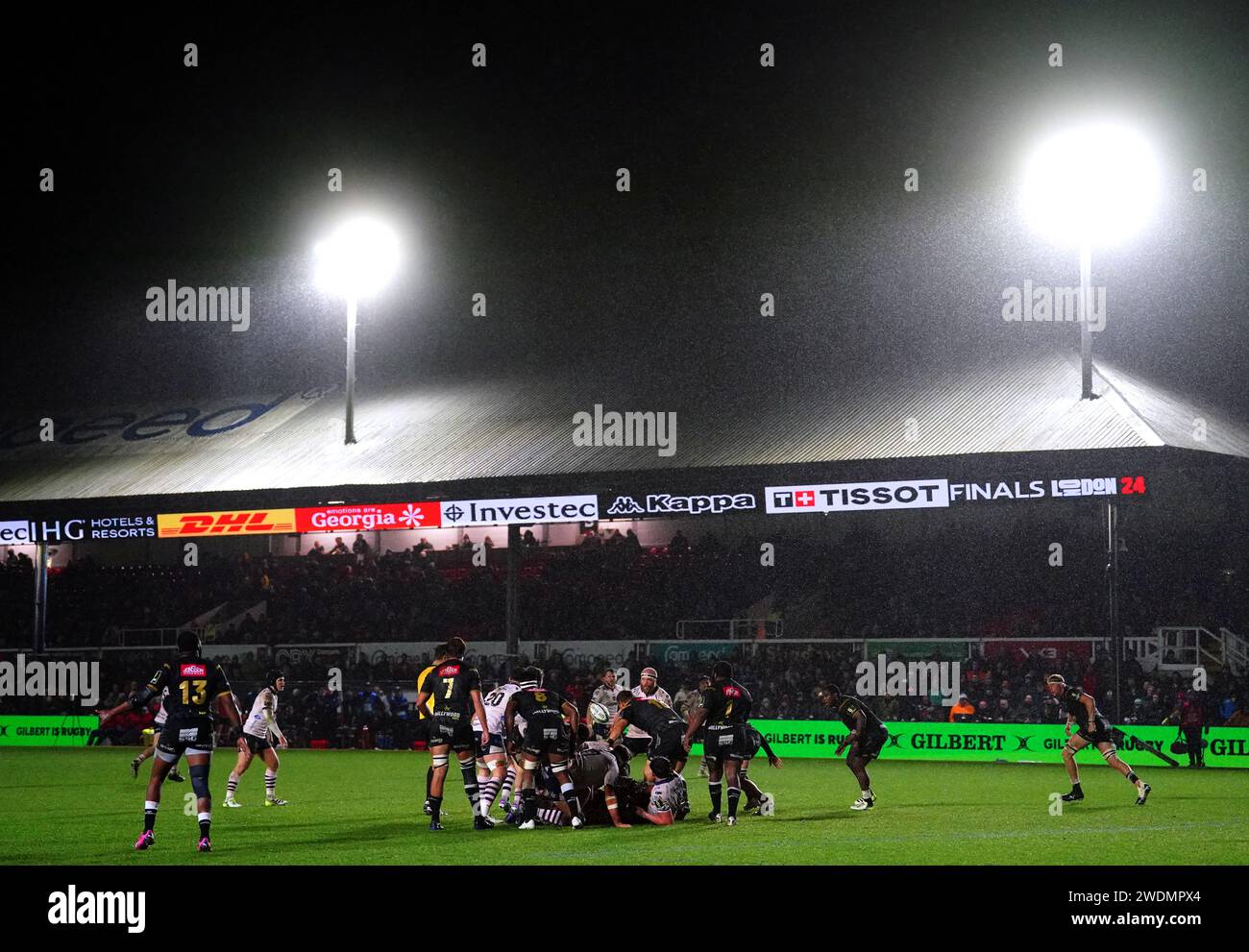 Une vue générale du jeu pendant le match de poule 1 de L'EPCR Challenge ...