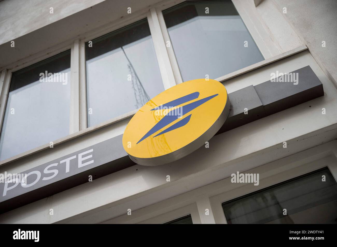 Logo colissimo Banque de photographies et d’images à haute résolution ...