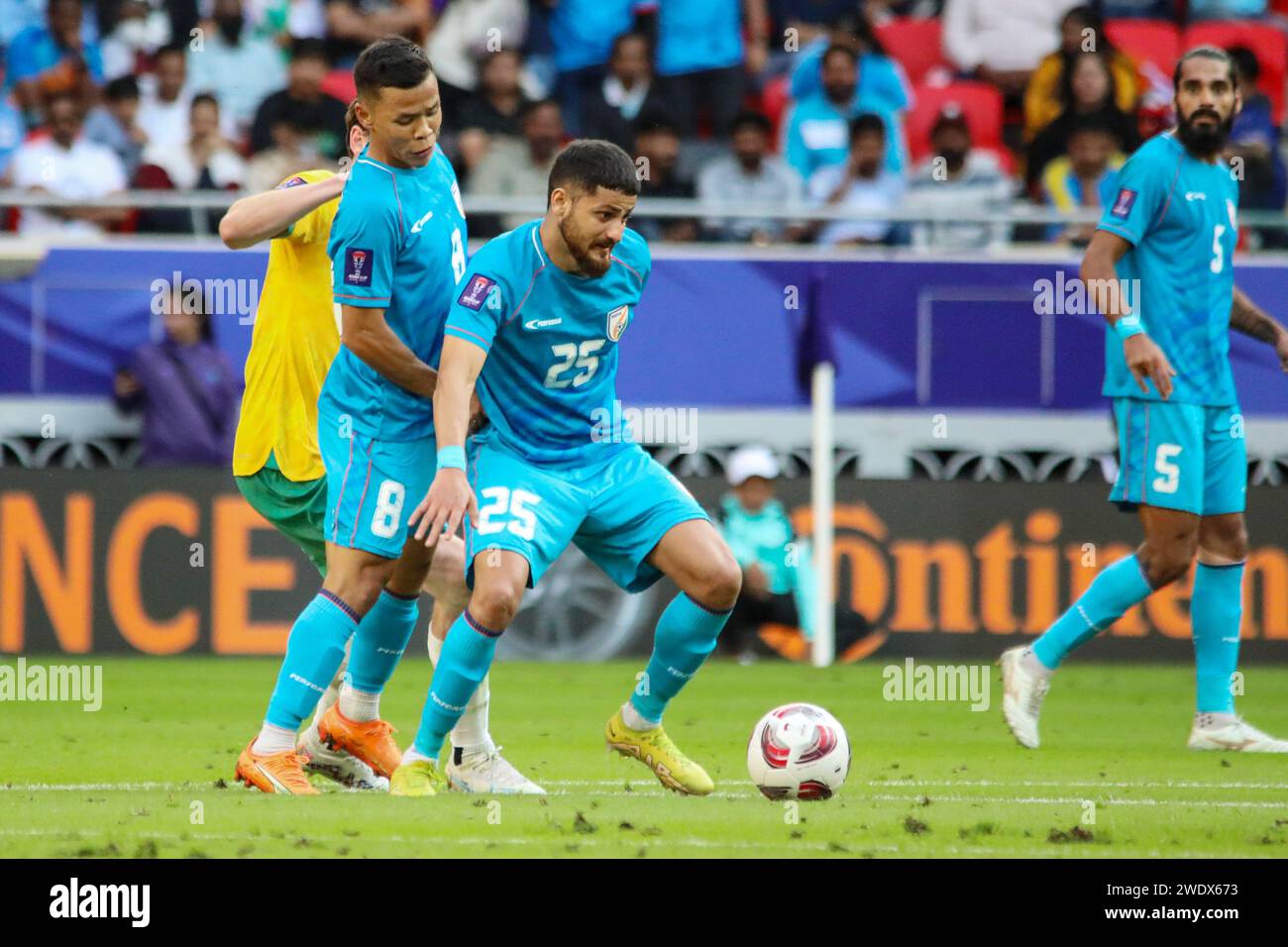 Al Rayyan, Qatar. 13 janvier 2024. Deepak Tangri (25) et Suresh Singh ...