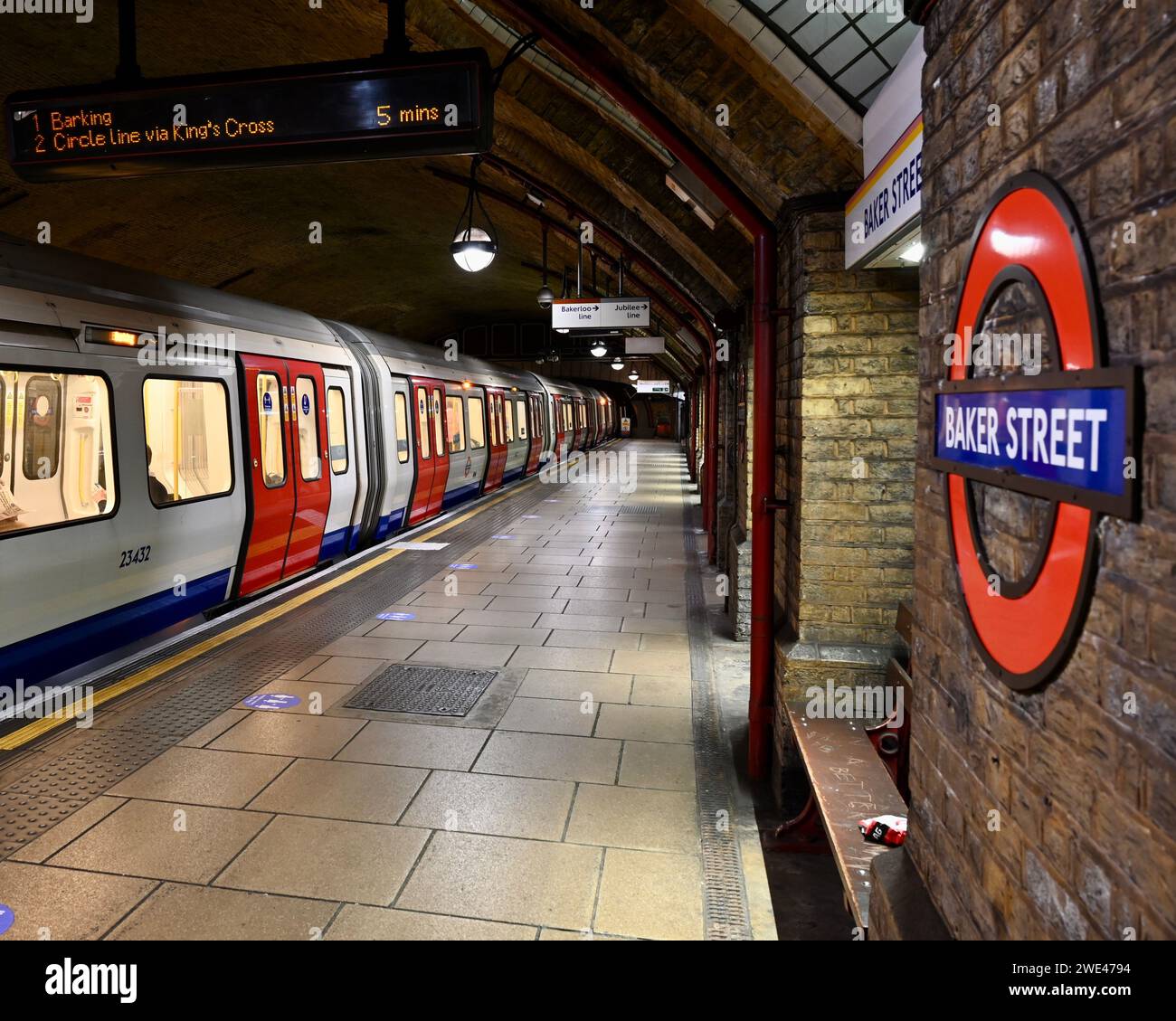Baker street tube station Banque de photographies et d’images à haute ...