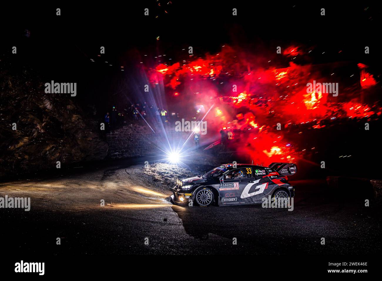 33 EVANS Elfyn, MARTIN Scott, Toyota GR Yaris Rally1, action lors du Rallye automobile Monte ...