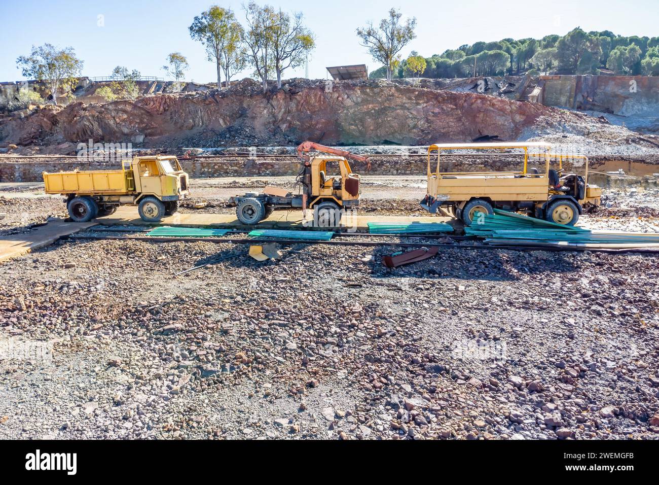 Camion grue Banque de photographies et d’images à haute résolution - Alamy
