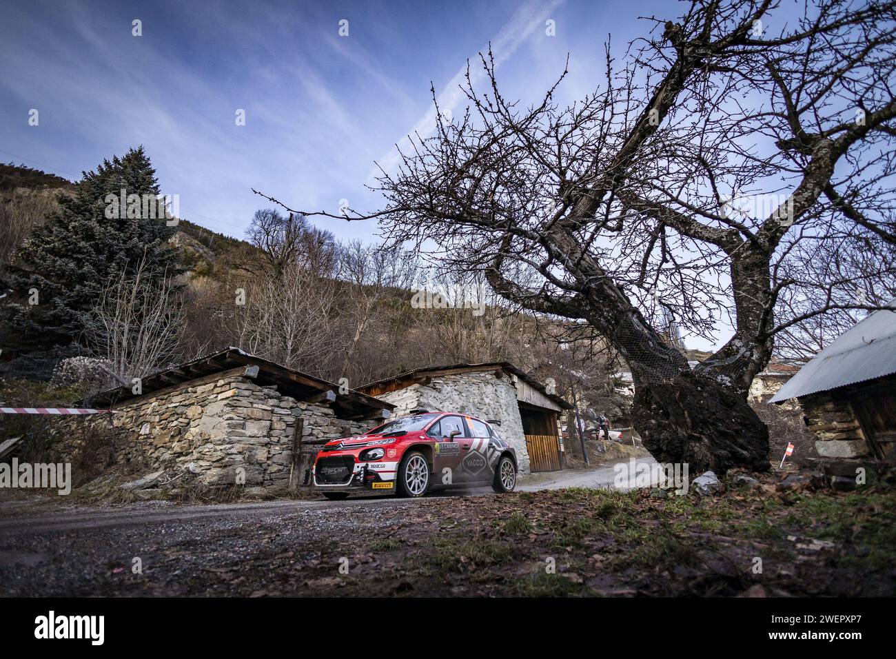 20 ROSSEL Yohan, DUNAND Arnaud, Citroën C3 Rally2, action lors du ...