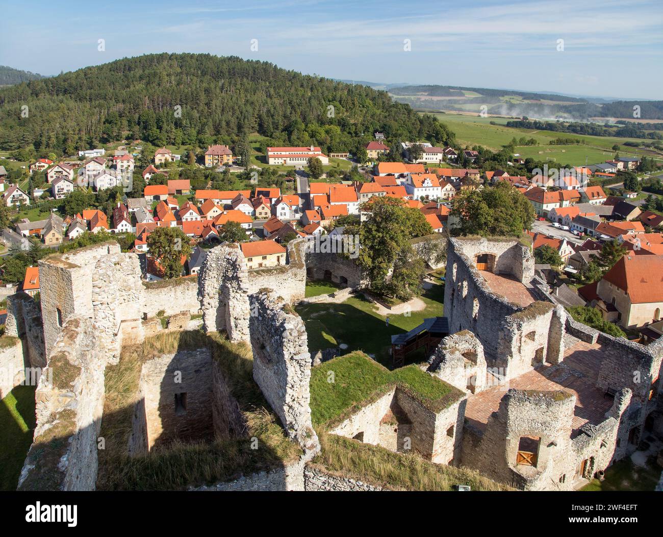 Rabi castle Banque de photographies et d’images à haute résolution - Alamy