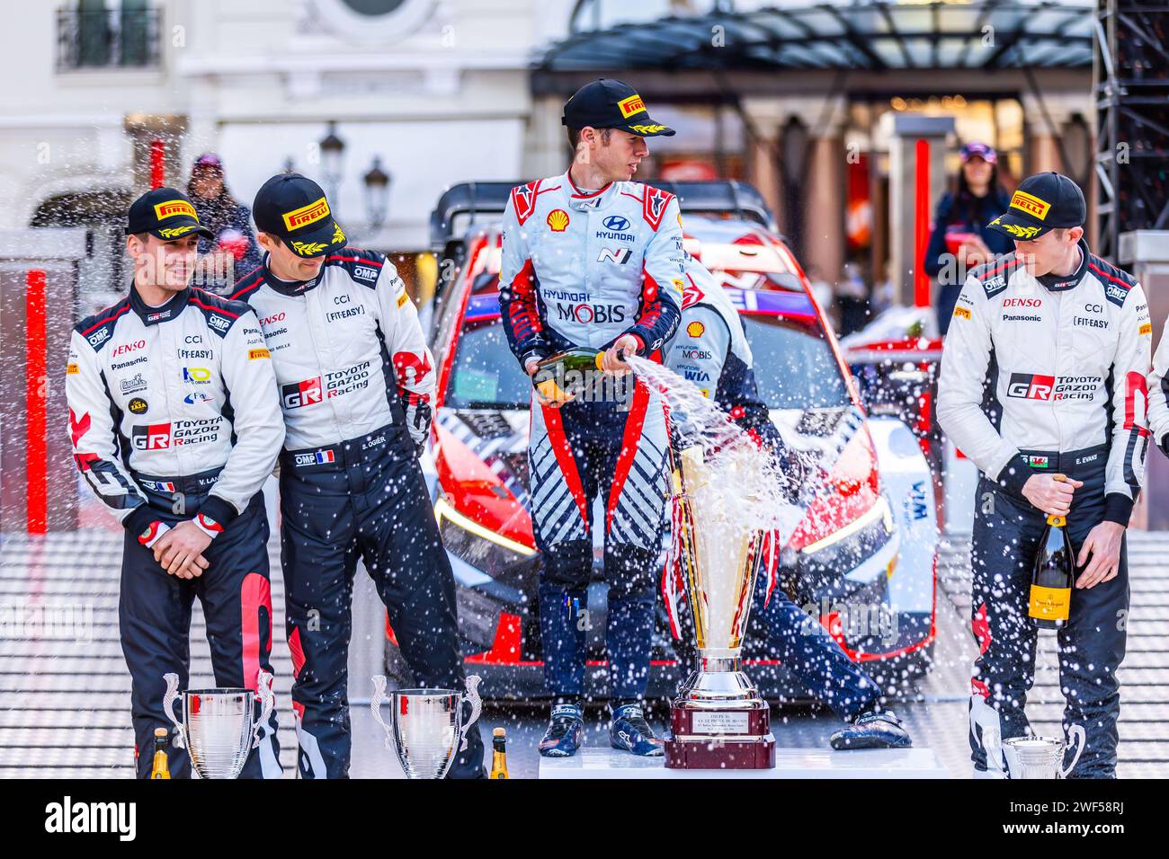 OGIER Sebastien, LANDAIS Vincent, Toyota GR Yaris Rally1, NEUVILLE Thierry, WYDAEGHE Martijn ...