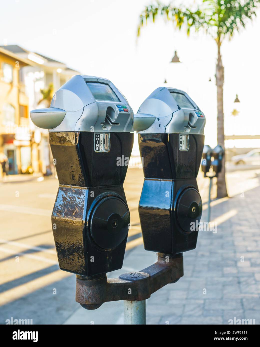 Ticket dispensers Banque de photographies et d’images à haute ...