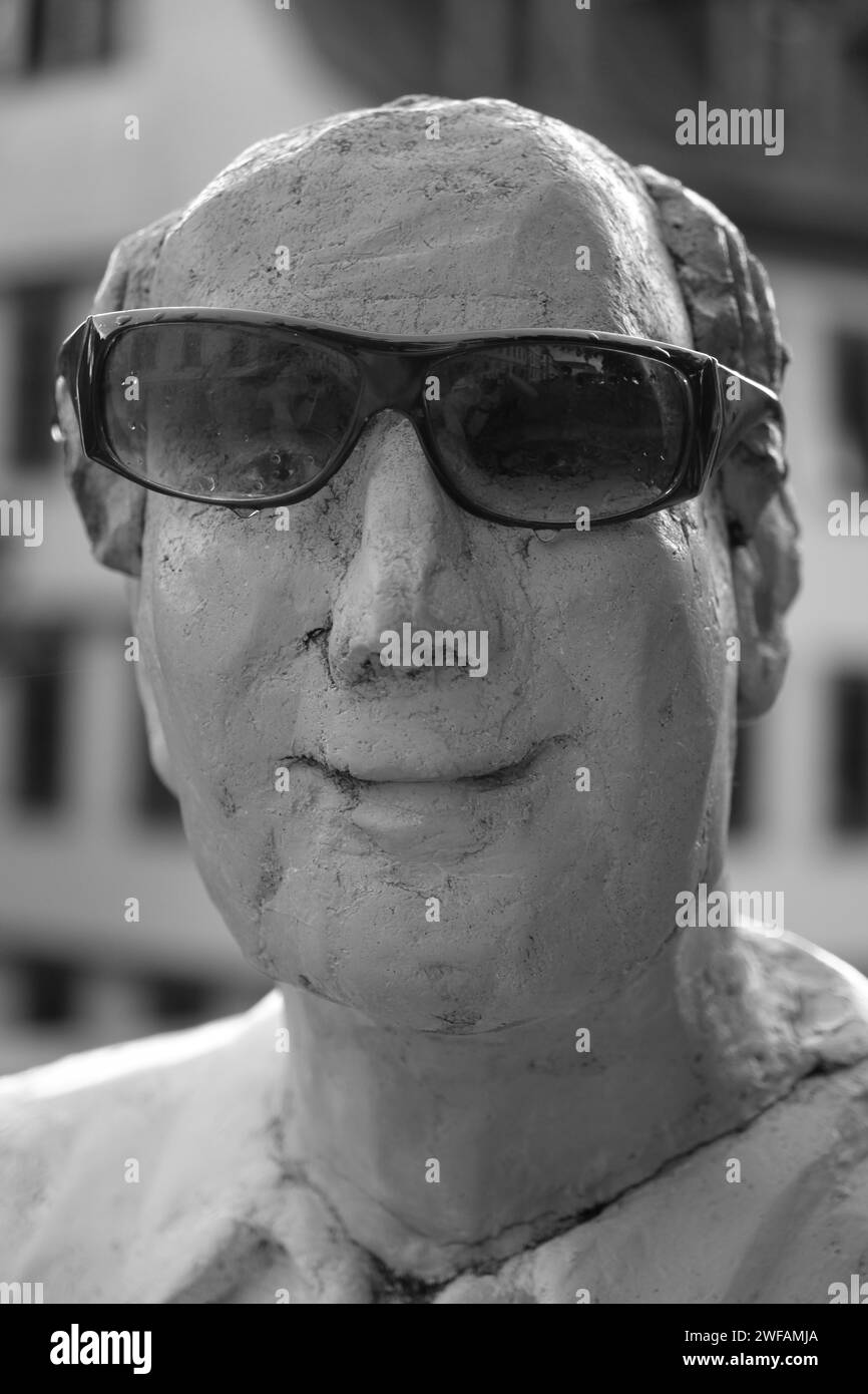 Black black Banque d'images noir et blanc - Alamy