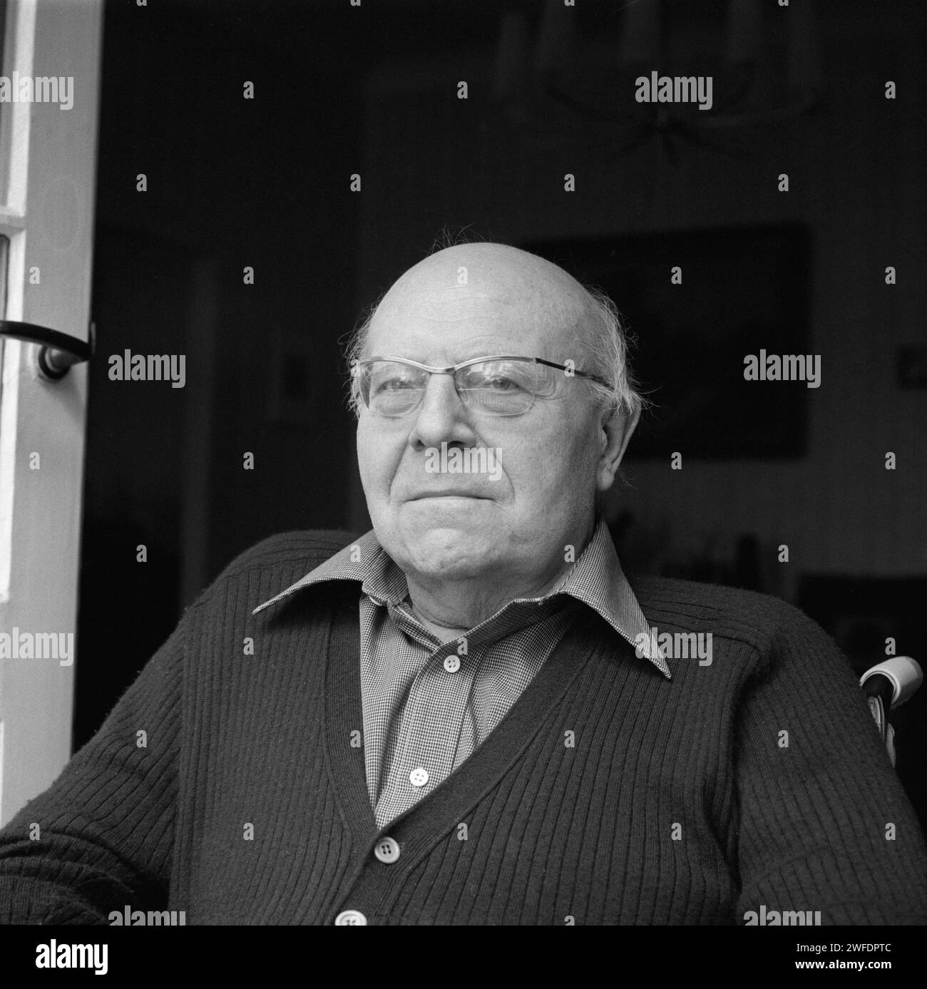 Ivan Nikolov Stranski était un chimiste physique bulgare qui est ...