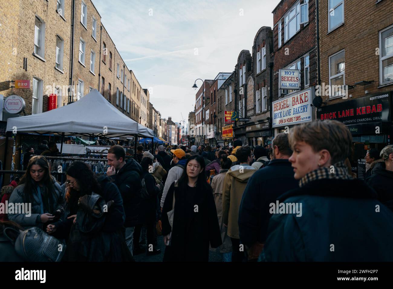 Gentrification of brick lane Banque de photographies et d’images à ...