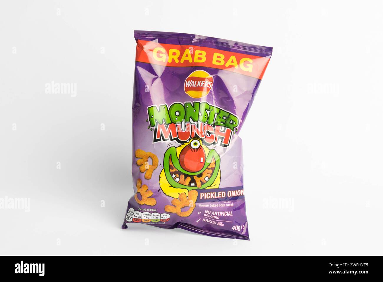 Packet of monster munch Banque de photographies et d’images à haute ...