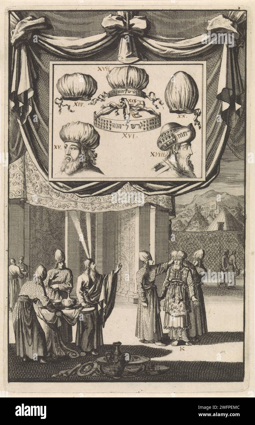 Aaron avec le couvre-chef pour les prêtres (Mitznefet), Jan Luyken ...